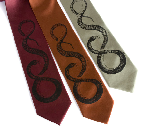 Snake Necktie, by Cyberoptix